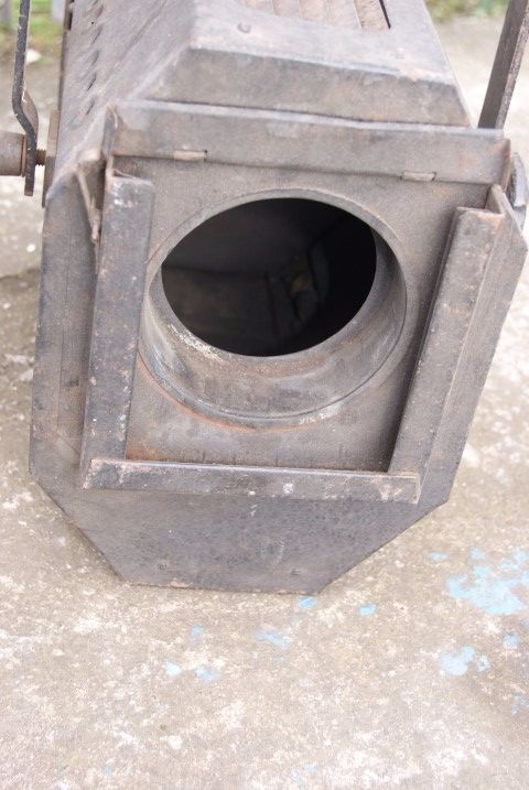 Rectangular Strand stage light